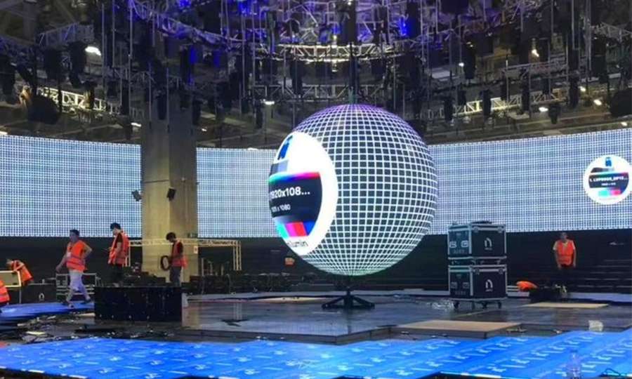P2.5 LED Sphere | Stunning 360° Visual Displays