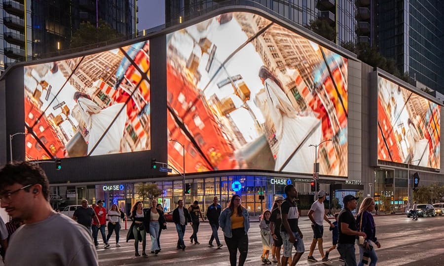 10 Must-Know Facts About Large LED Display Screens